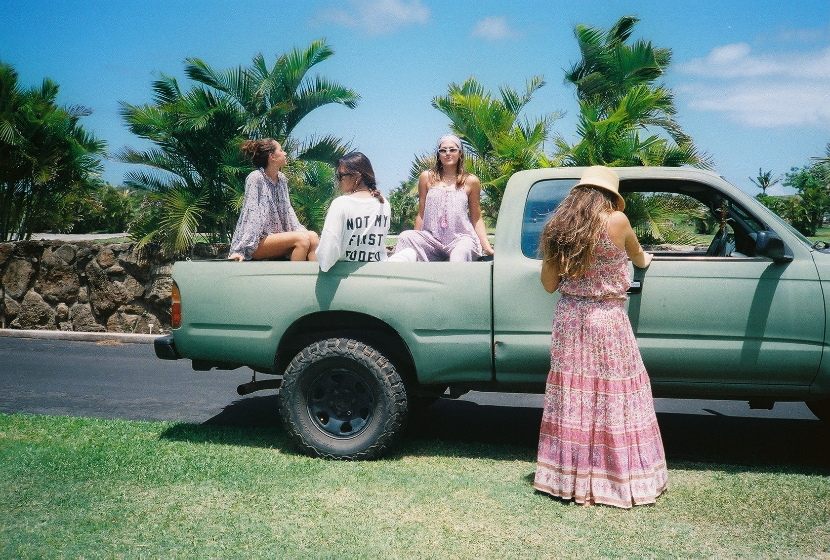 Salty Babe | Ladies Beach Lifestyle Apparel – The Salty Babe